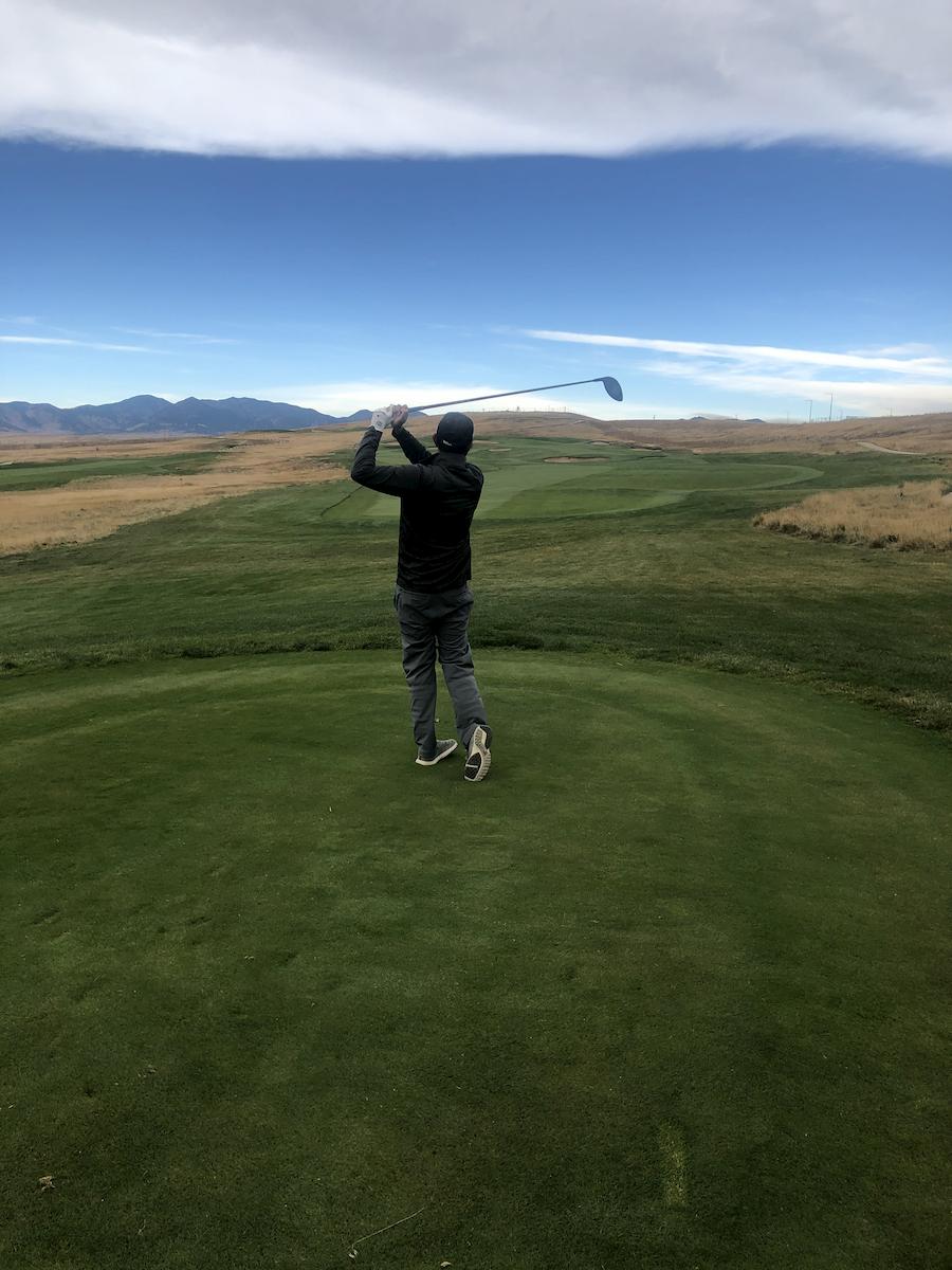 How to Swing a Golf Club - Birdies Up